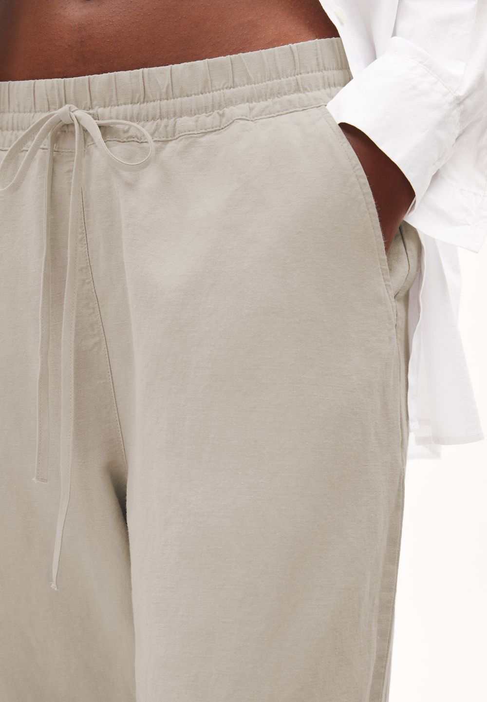 Pantalon beige en lin et coton bio - danyaa lino light desert femme