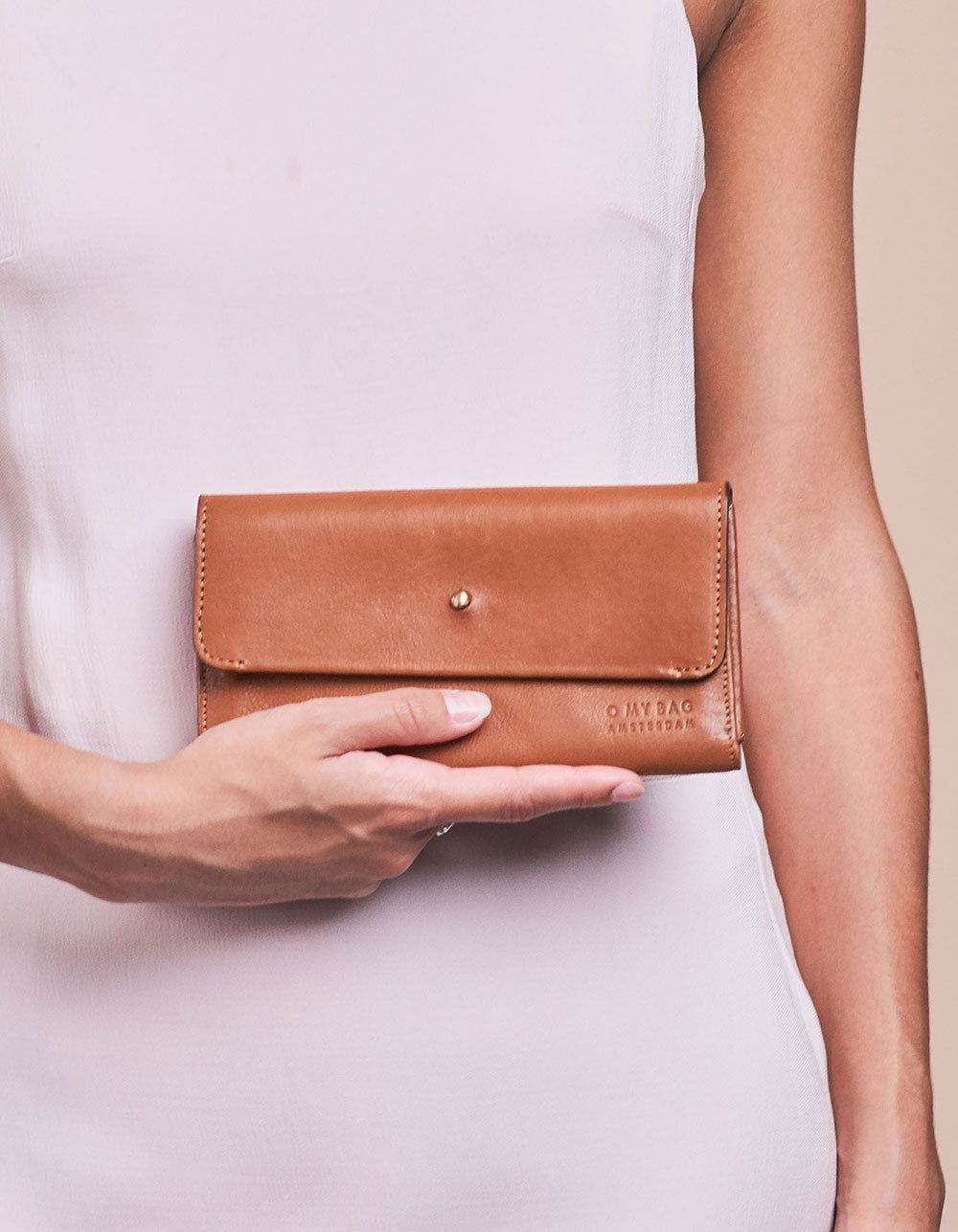 Portefeuille en cuir grainé certifié | marron "pixie's pouch wild oak ...