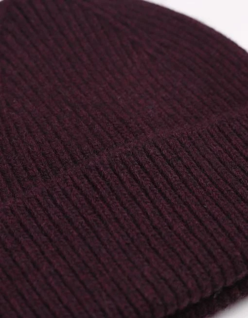 Bonnet rouge bordeaux en laine mérinos recyclée - merino wool beanie ...
