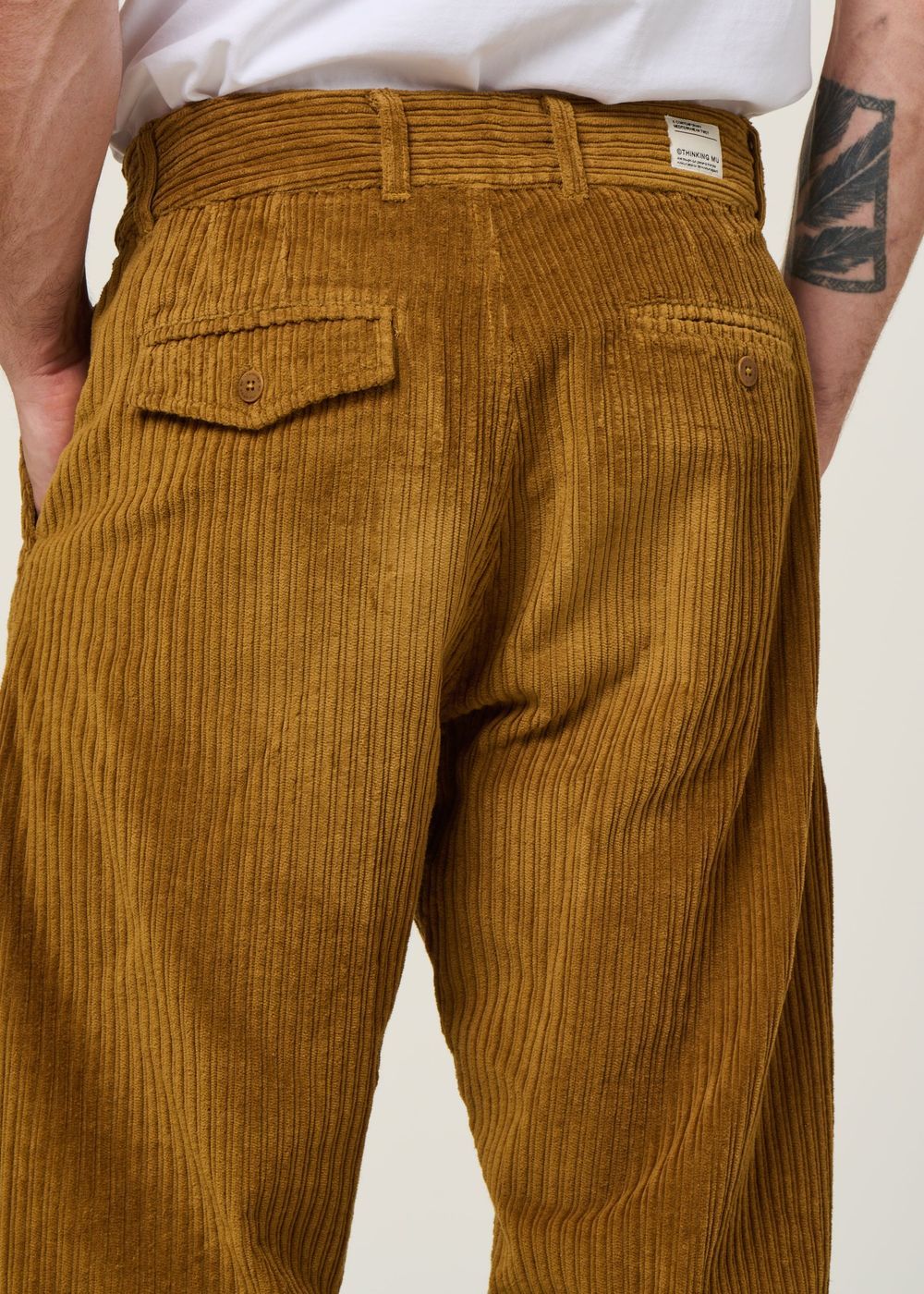 Pantalon large velours en coton bio | camel "light oak corduroy wotan ...