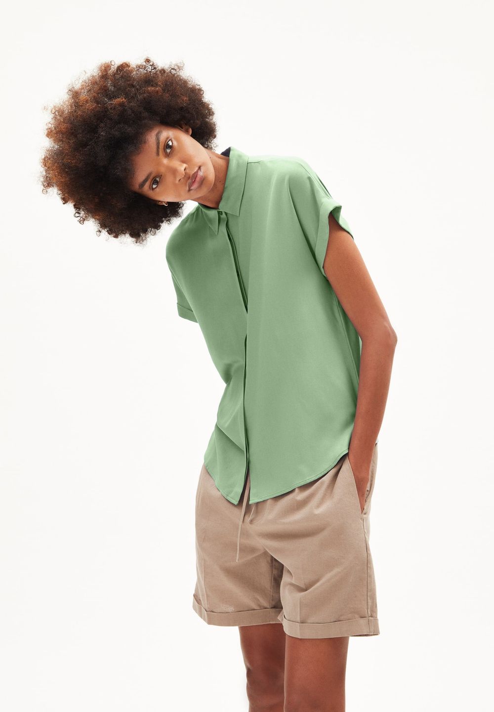 Chemisette en ecovero | vert "zonjaa smith green" femme - Armedangels