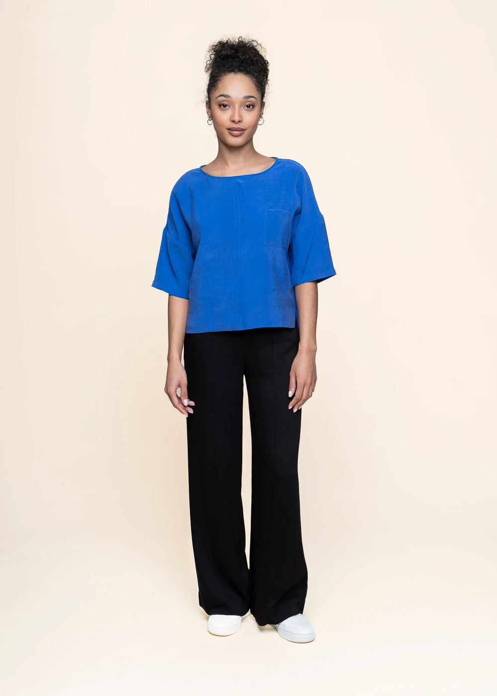 Blouse en tencel | bleu "maitia shirt - indigo blue" femme - SKFK